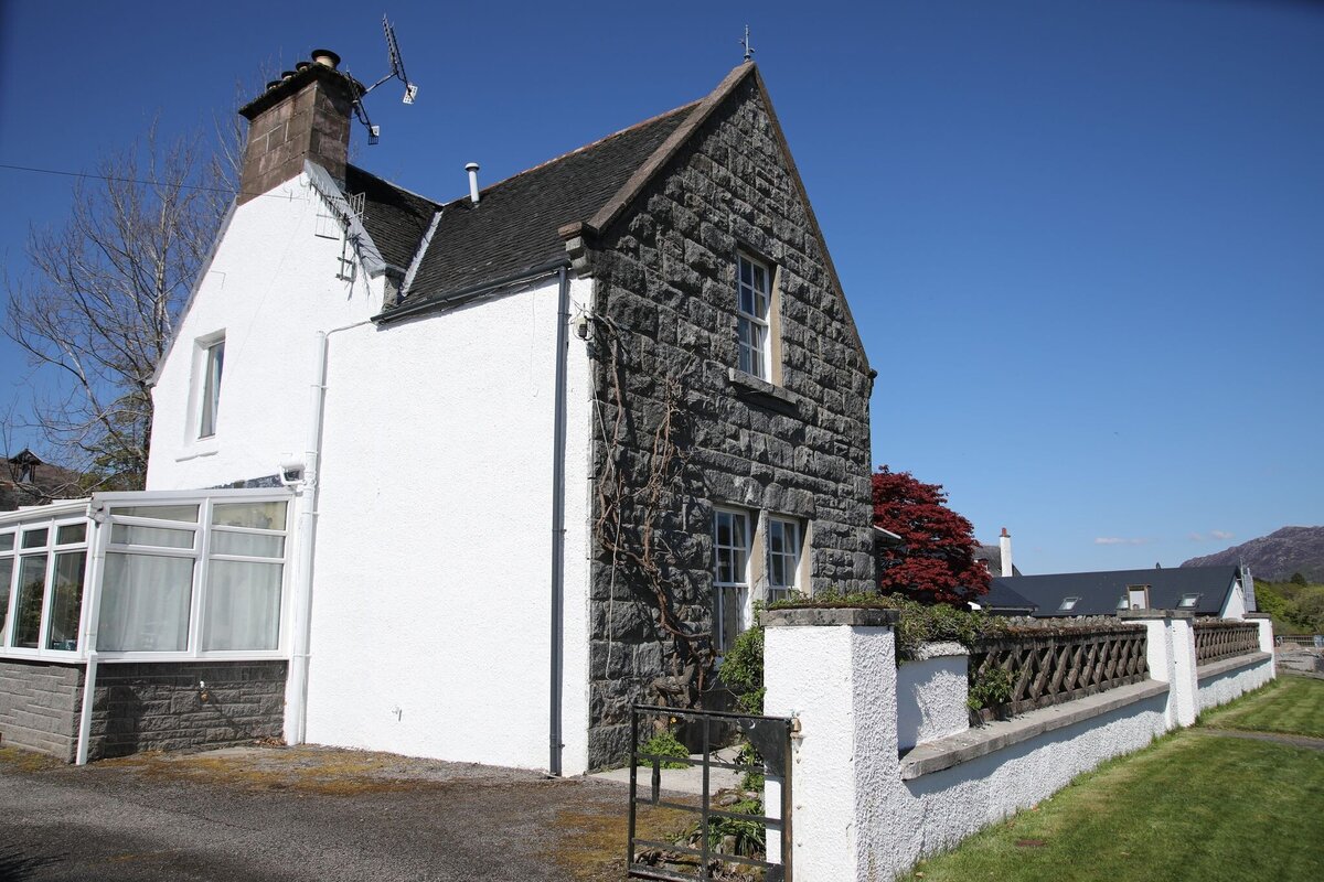 Cartref House features | Cartref House