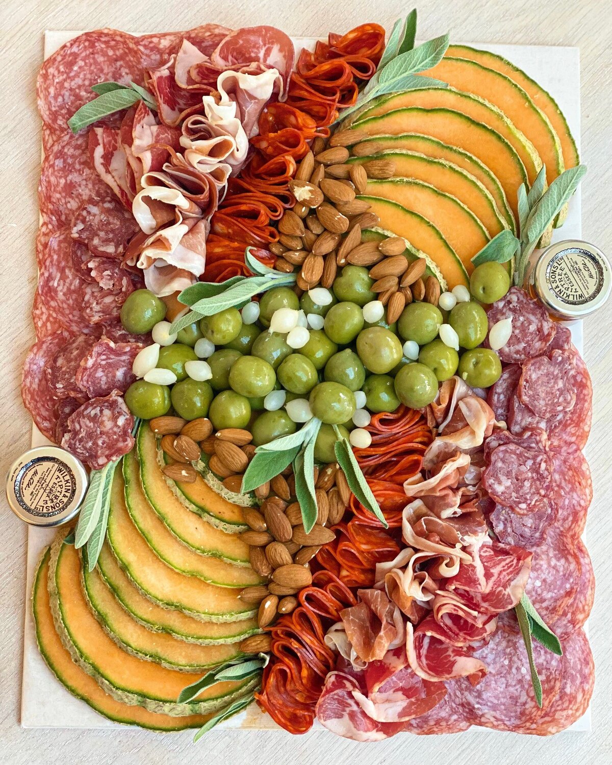 Taste.full Kitchen | PLATTERS