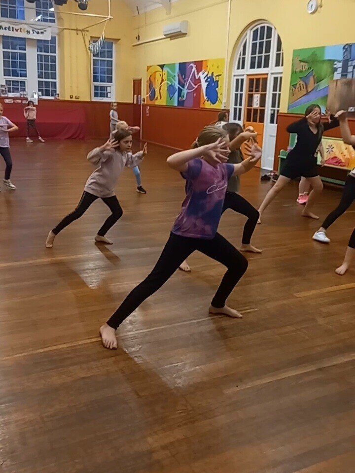 Den Dance | The Activity Den