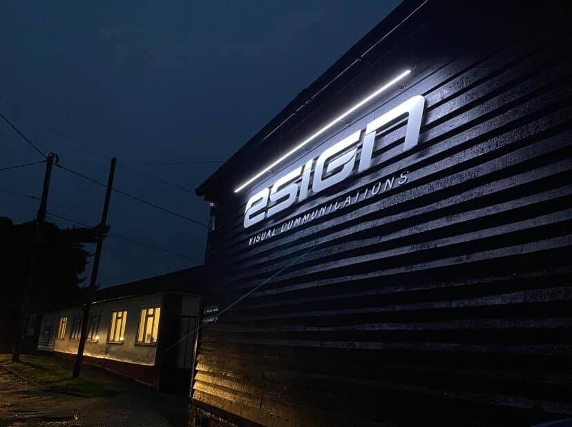 Effective High Visibility Signage | Esign Media | Esign UK