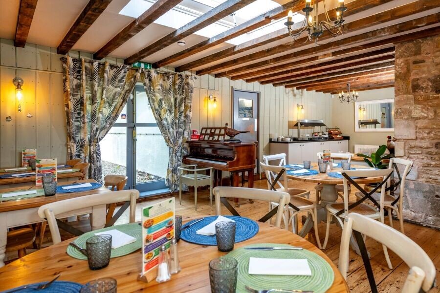 The Old Pheasant: A Standout Choice Among Oakham Pubs and Restaurants ...