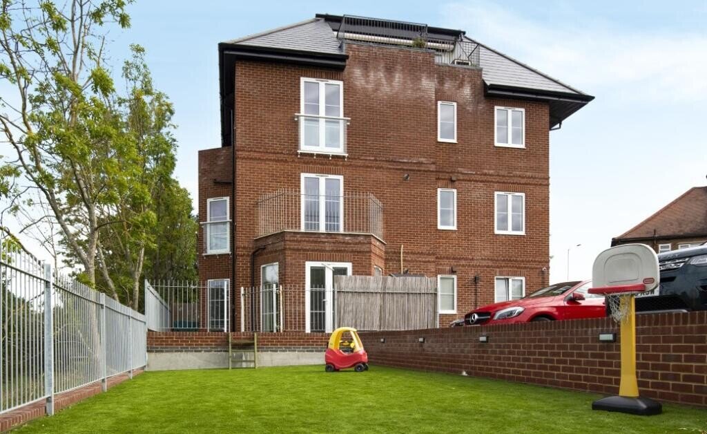 Hendon Park View | Linden Hill Homes